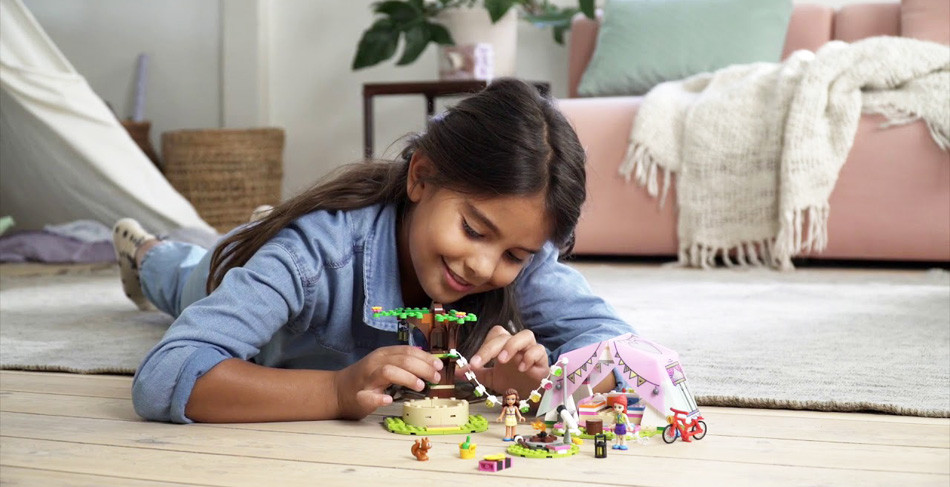 Lego Friends 41392 - Glamping nella natura - Mattoncini.net